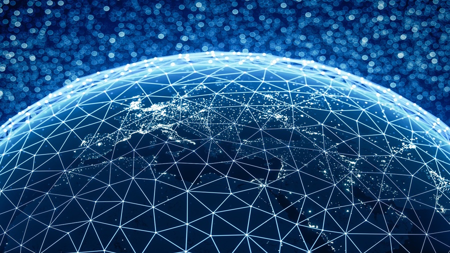 Demonstrating A Hybrid Runtime For Containerized Applications In High Performance Iot Edge 